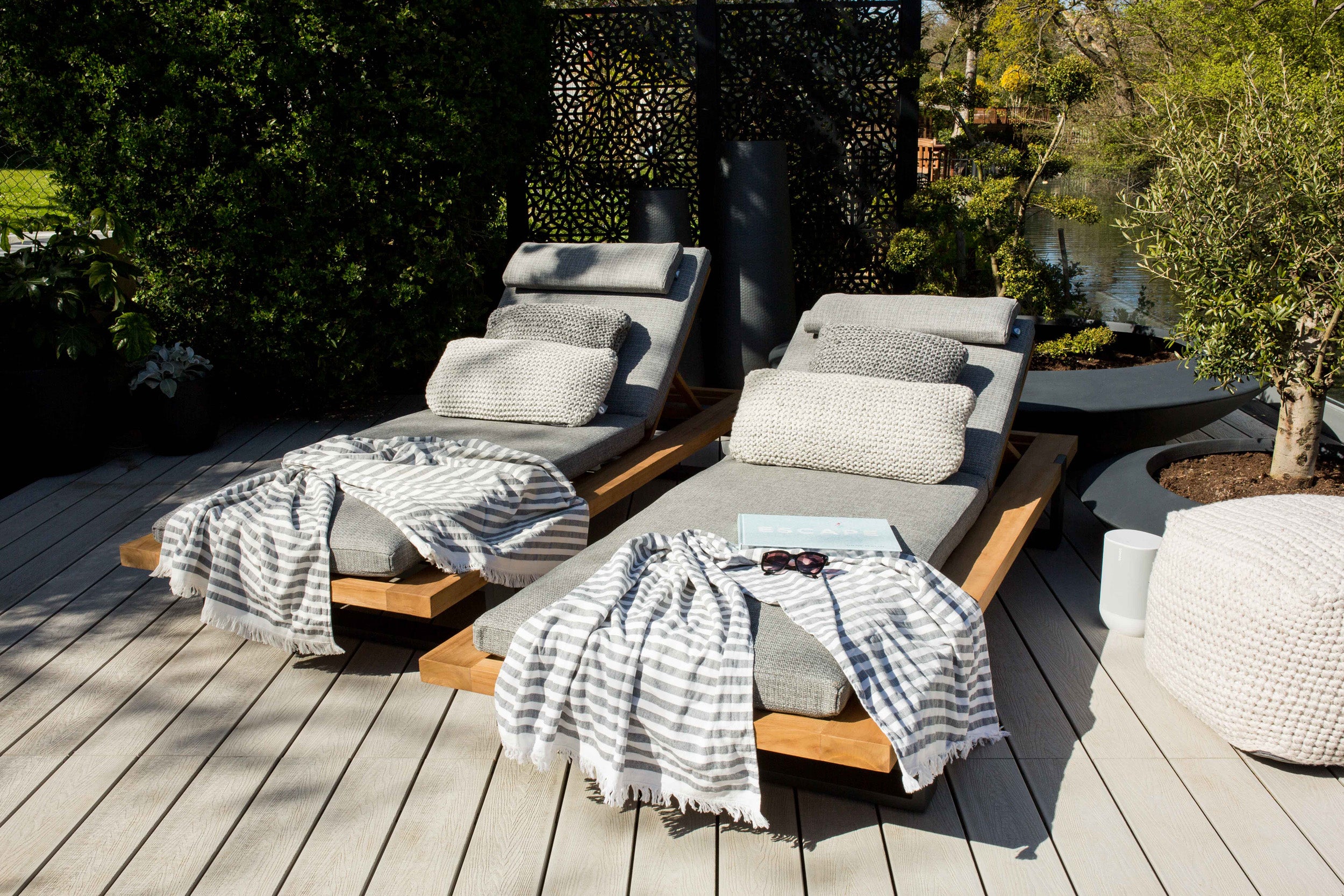 Luxury Sun Loungers | Modern Sun Loungers | Suns Lifestyle